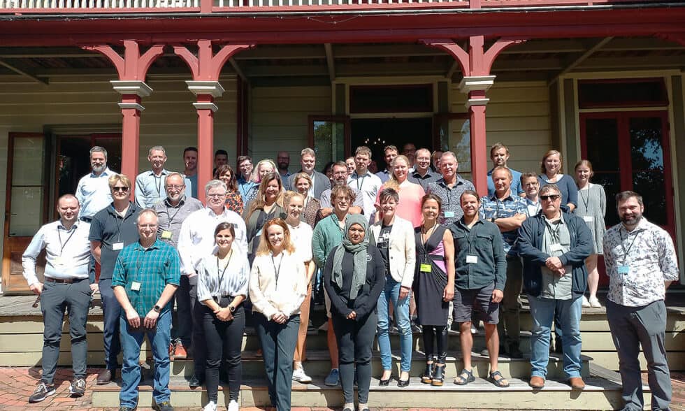 Cawthron Institute formalises global algae R&D partnerships - Cawthron ...