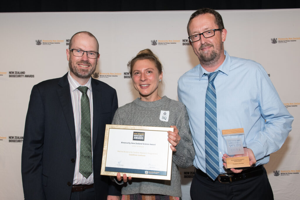Marine Biosecurity Toolbox Programme wins national science award ...